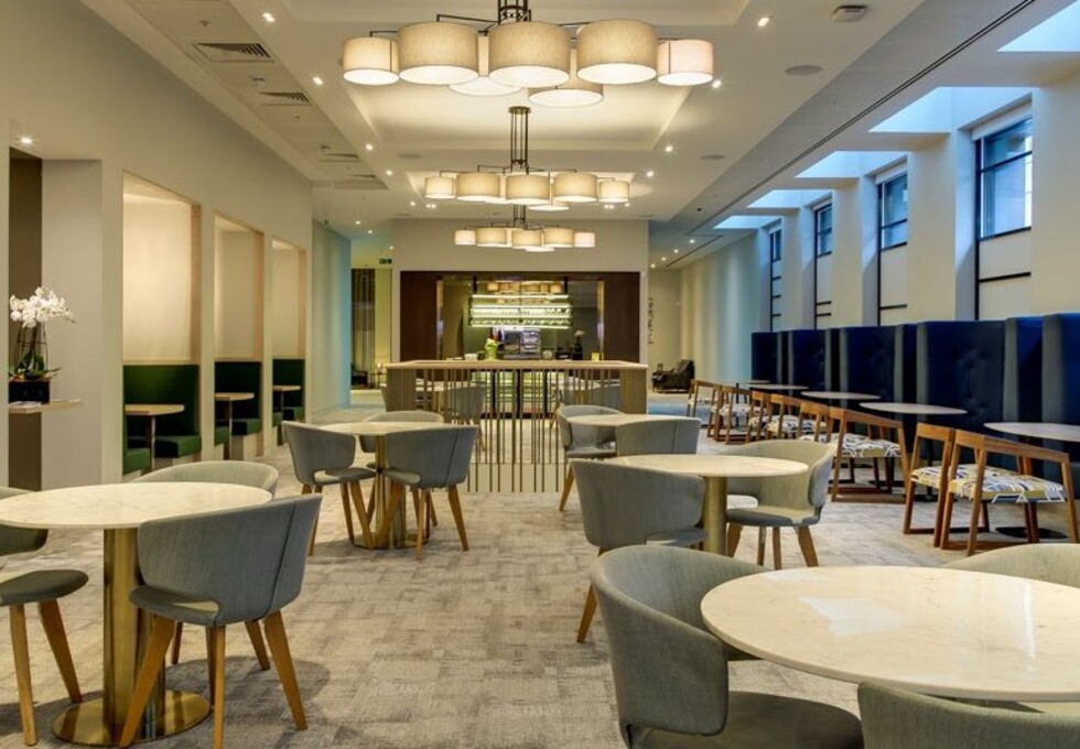 St James's Sq, SW1Y 4JU: Office Space Rental (Serviced)