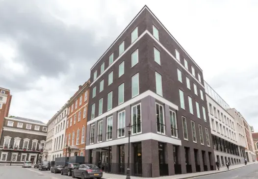 St James's Sq, SW1Y 4JU: Office Space Rental (Serviced)