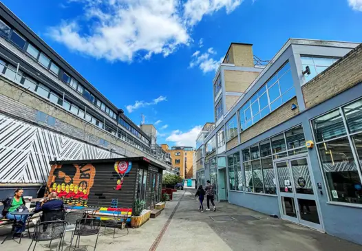 Clifton St, Shoreditch, London, EC2A 4HT: Serviced Office